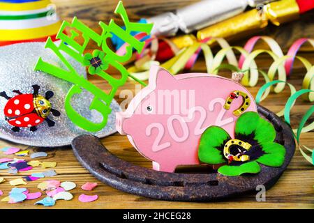 Lucky symbols and German Good Luck 2022 Stock Photo - Alamy