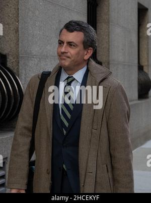 Defense counsel Christian Everdell arriving at the federal courthouse ...