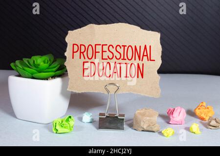 Wooden blocks with symbol of workshop concept Stock Photo - Alamy