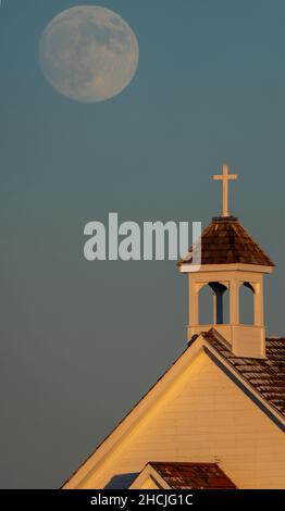 Full Moon Prairie Church Stock Photo - Alamy