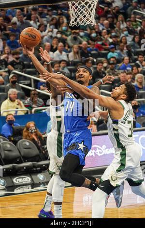 Milwaukee Bucks guard Gary Harris (11) in the second half of an NBA ...