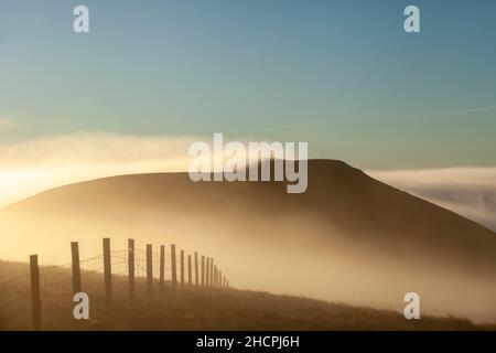 Looking back to the Law Hill from the ridge to Ben Cleuch in the Ochil ...