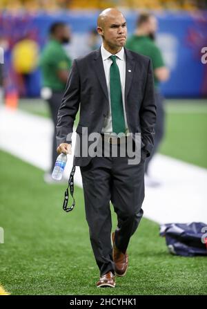 Baylor head coach Dave Aranda screams to his players in the second half ...
