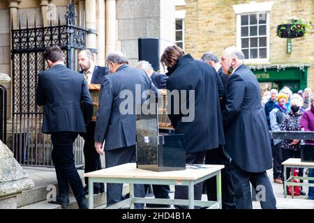 Jethro's Final Farewell took place in Truro Cathedral, Truro. Geoffrey ...