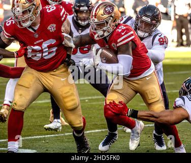 San Francisco 49ers guard Tom Compton against the Arizona Cardinals ...