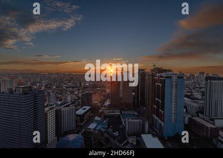 beautiful sunset and skylines at Manila, Philippines Stock Photo - Alamy