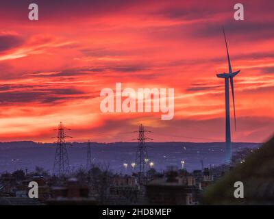 Sheerness, Kent, UK. 4th Jan, 2026. UK Weather: the stunning Wolf ...