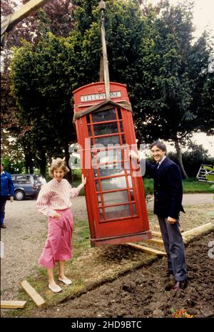 Conservative MP Gerald Howarth with old red GPO phone box for birthday ...