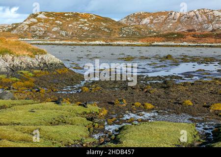 Low tide at Badnabay on the southern shore of Loch Laxford on the ...