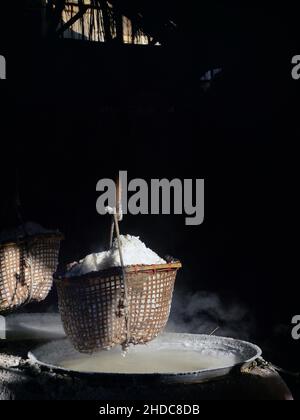 The method of rock salt production process in Northern of Thailand ...