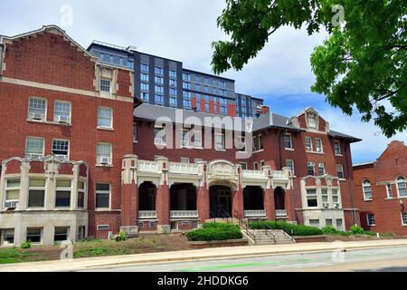 Champaign, Illinois, USA. Illini Hall on the University of Illinois ...