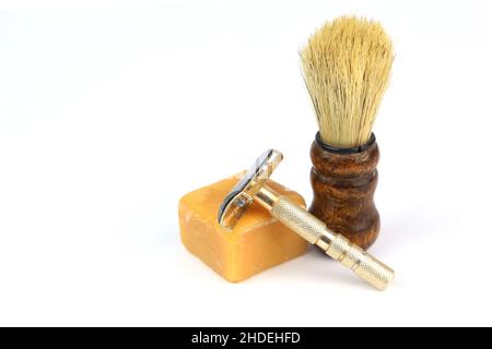 Old fashioned shaving kit Stock Photo - Alamy