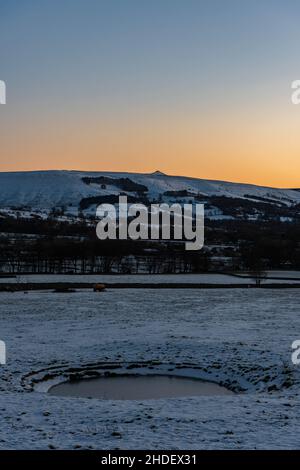 Castleton Hope Valley In Early Morning Mist Derbyshire Peak District ...