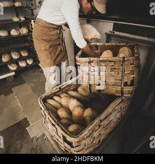 bakery, loaf, loading, baker, bakeries, cake shop, loafs, bakers ...