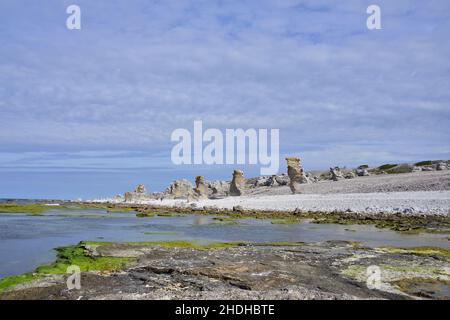 raukar, langhammars, raukars Stock Photo - Alamy