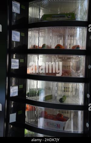 Vegetable vending machine Stock Photo - Alamy