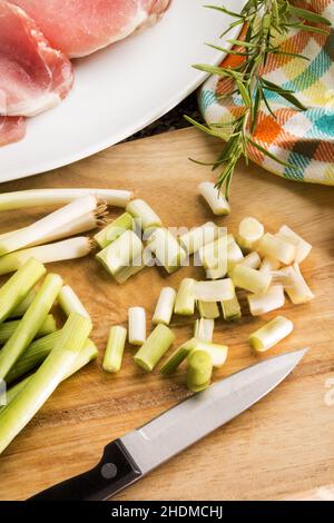 sliced, spring onions, sliceds, spring onion Stock Photo - Alamy