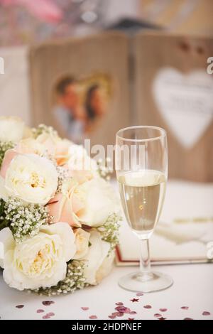 bridal bouquet, bridal bouquets Stock Photo - Alamy