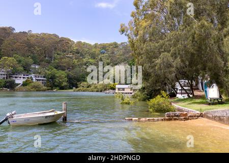 Salt Pan Cove and mangroves in the water, Pittwater,Sydney,Australia ...