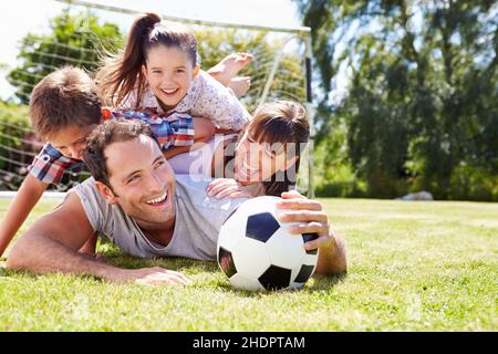 leisure, soccer, family, leisures, soccers, families Stock Photo - Alamy