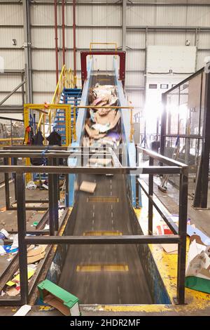 recycling plant, conveyor belt, wastepaper, recycle, recycling, recycling plants, conveyor belts ...