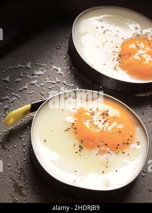 egg, shape, egg shaper, eggs, shapes Stock Photo - Alamy