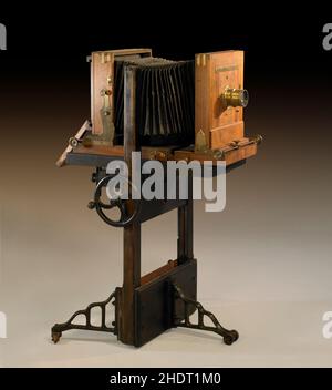 historical bellows camera Stock Photo - Alamy
