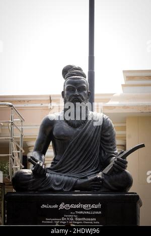 Statue of Tamil poet and philosopher Thiruva'l'luvar. SOAS, UCL ...