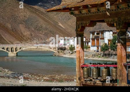 house, tibet, traditional, houses, tibets, traditionals Stock Photo - Alamy