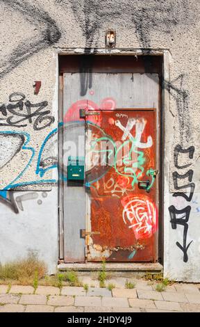 Graffiti Metal Door Stock Photo - Alamy