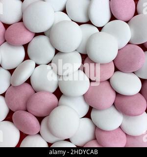 chocolate lentils, peppermint, peppermints Stock Photo - Alamy