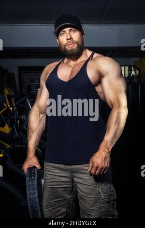 muscular build, buff , athletic, bodybuilder, muscular builds, buff s ...