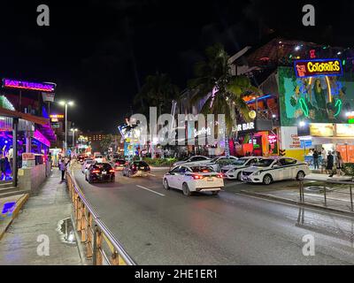 Streets of Cancun Mexico Stock Photo - Alamy