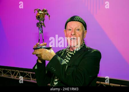 Legendary Comedian Pieter Dirk Uys with his lifetime achievement award ...