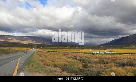 The Hex river valley near De Doorns in the Western Cape Province of ...