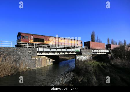 EWS 66116 Diesel powered freight train near Whittlesey town train ...