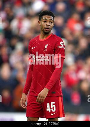 Liverpool's Elijah Dixon-Bonner during the Papa John's Trophy, Northern ...