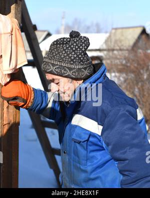 Portrait of Russian old man Stock Photo - Alamy