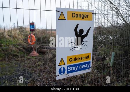 Quicksand, gravel pits, warning danger, quicksand sign, old quarry ...