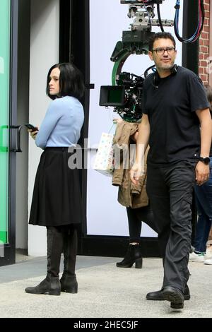 New York Ny 20190724 Sam Esmailrami Malek And Carly Chaikin