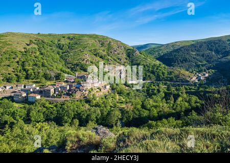 France, Lozere, Altier village on the banks of the Altier river Stock ...