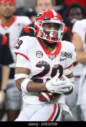 Georgia Bulldogs defensive back Christopher Smith (29) looks on during ...