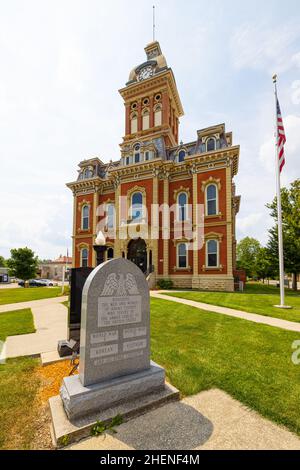 Decatur, Indiana, USA - August 21, 2021: The Adams County Courthouse ...