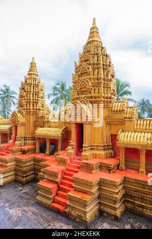 Buddhist temple in Colombo, Sri Lanka. Cambodian Buddhist Students ...