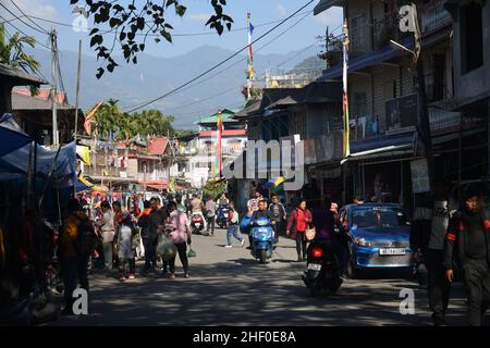 Sombaray Bazaar of Gorubathan. Rishi road, Kalimpong, West Bengal ...