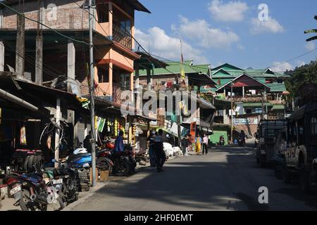 Sombaray Bazaar of Gorubathan. Rishi road, Kalimpong, West Bengal ...