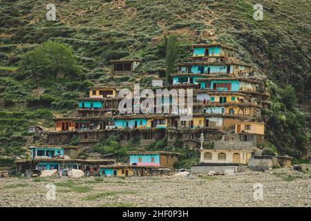 Traditional Houses In Pakistan Traditional Unique Village Houses Green