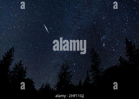 Orionids Meteor Shower Landscape. Oregon, Ashland, Fall Stock Photo - Alamy