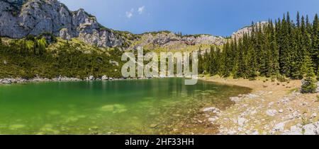 Jablan lake in Durmitor mountains, Montenegro Stock Photo - Alamy