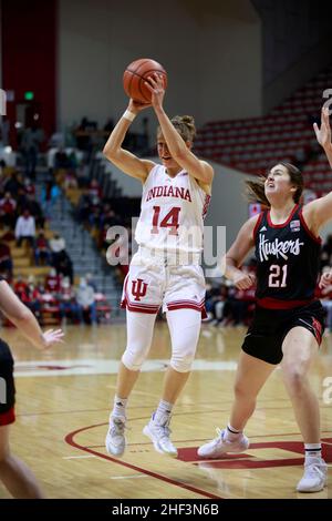 Nebraska forward Annika Stewart (21) runs down court against the ...